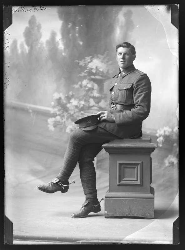Lance Corporal Thomas John Sharland (1895-1918) - Nelson Provincial Museum