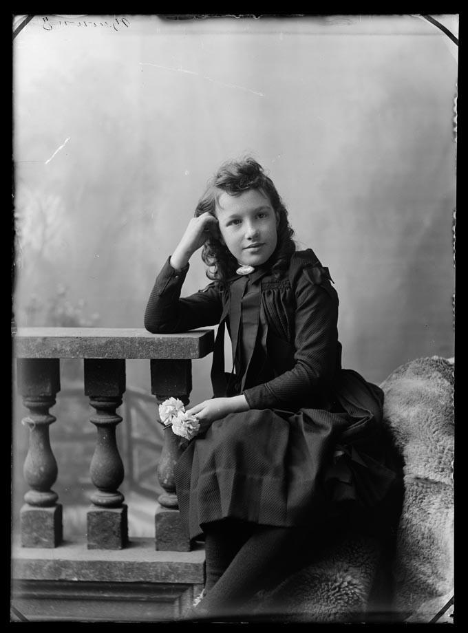 Brown, Nelly - Nelson Provincial Museum