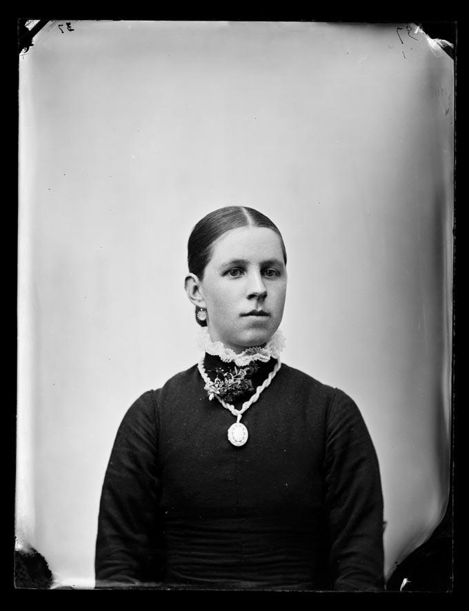 Robb, Miss - Nelson Provincial Museum