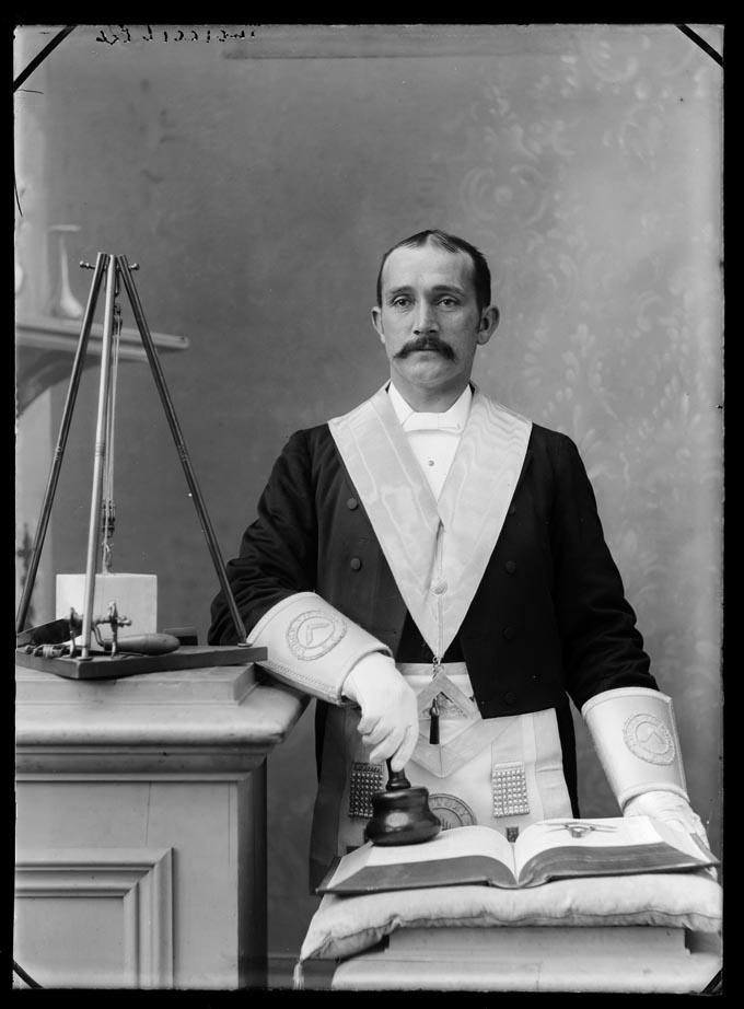 Mercer, Mr, Freemason - Nelson Provincial Museum