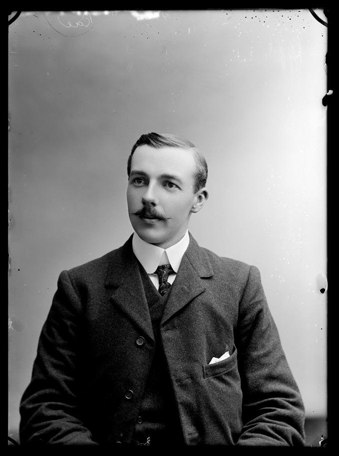 Rae, Mr - Nelson Provincial Museum