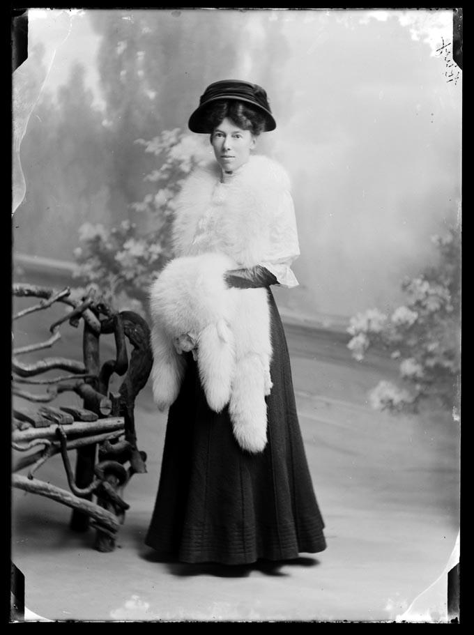 Ray, Miss - Nelson Provincial Museum